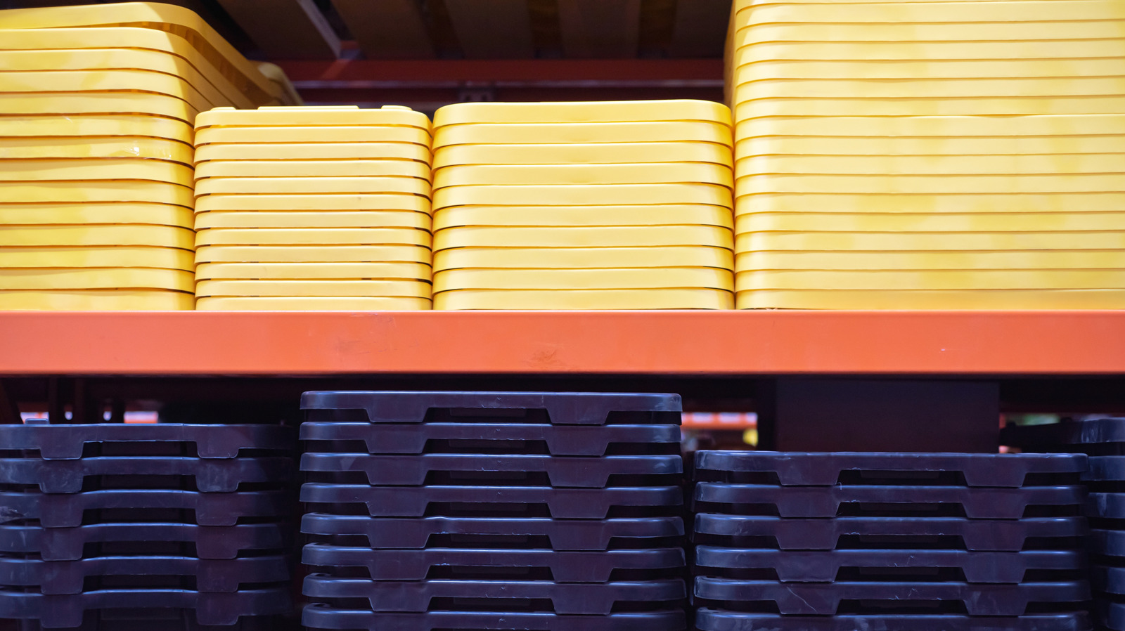 10 Useful Ways To Repurpose Totes Lids In Your Home Or Garden