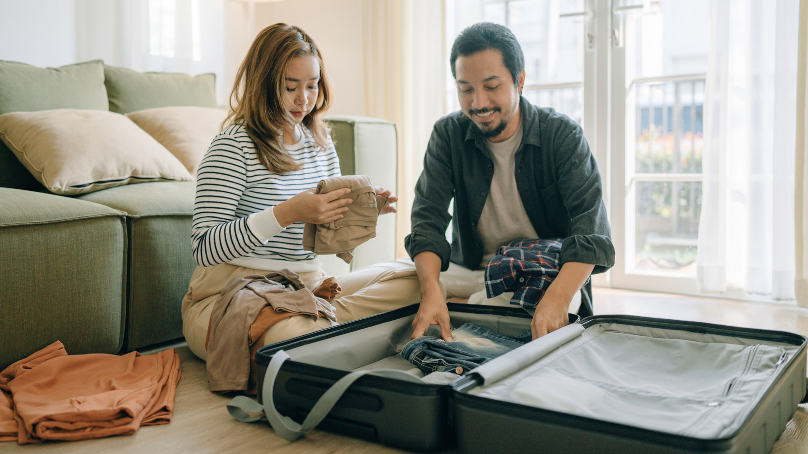 11 Crucial Mistakes To Avoid When Leaving Your Home For A Vacation