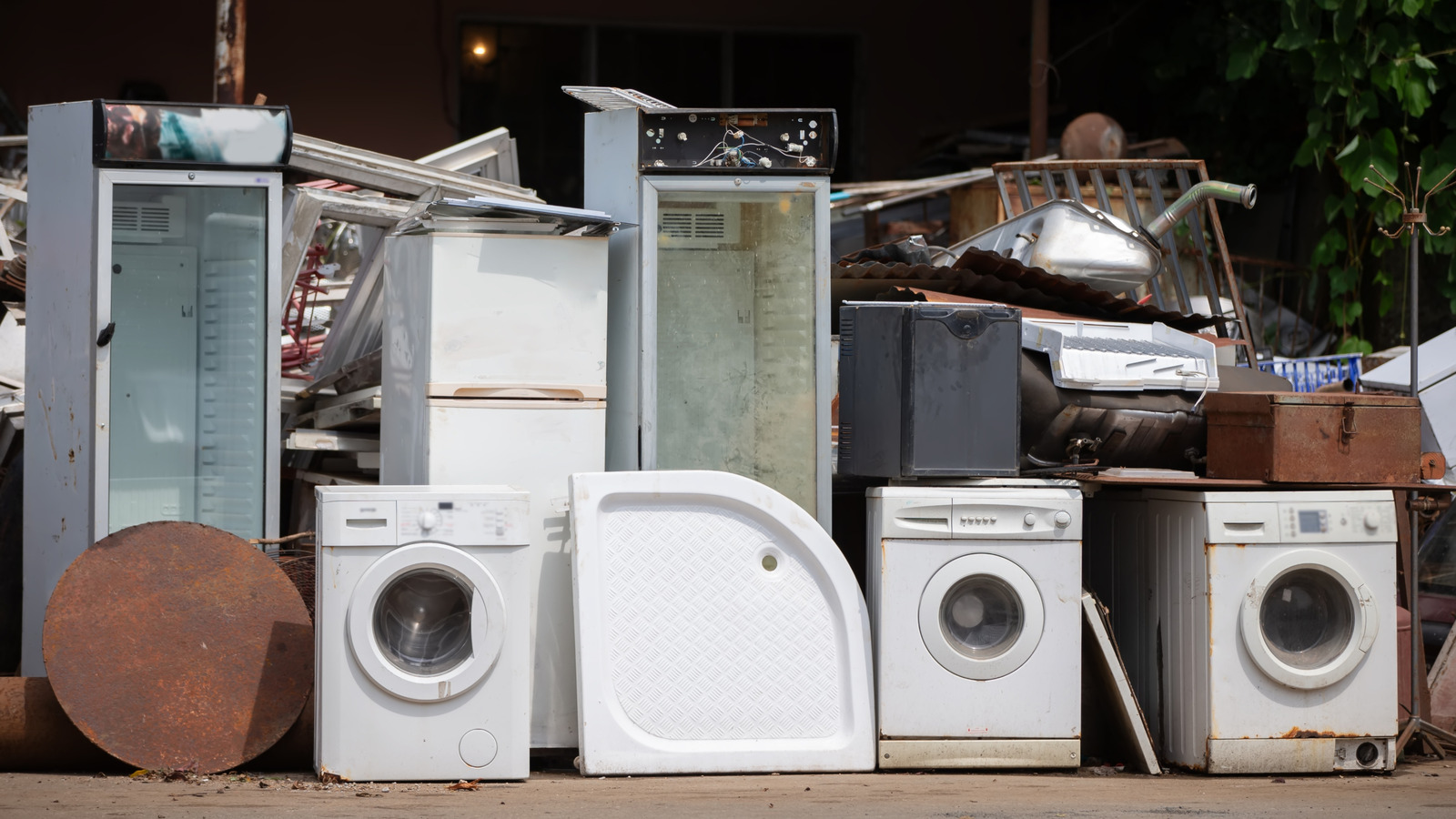 12 Household Appliance Brands That Have Been Long Gone And Forgotten