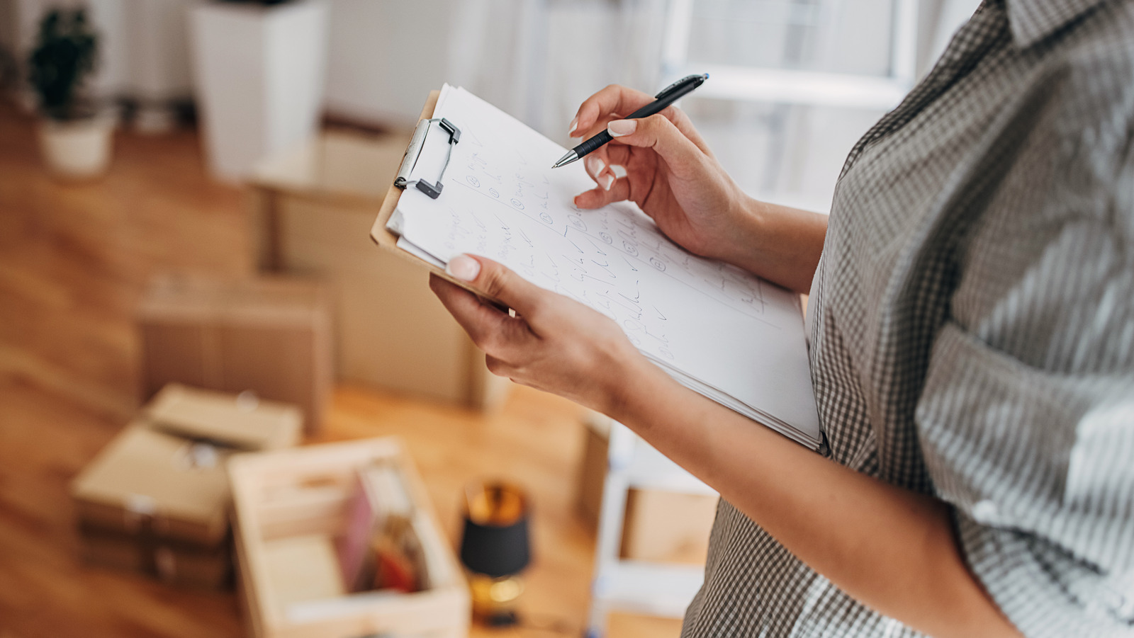 12 Items To Declutter And Organize Before The New Year