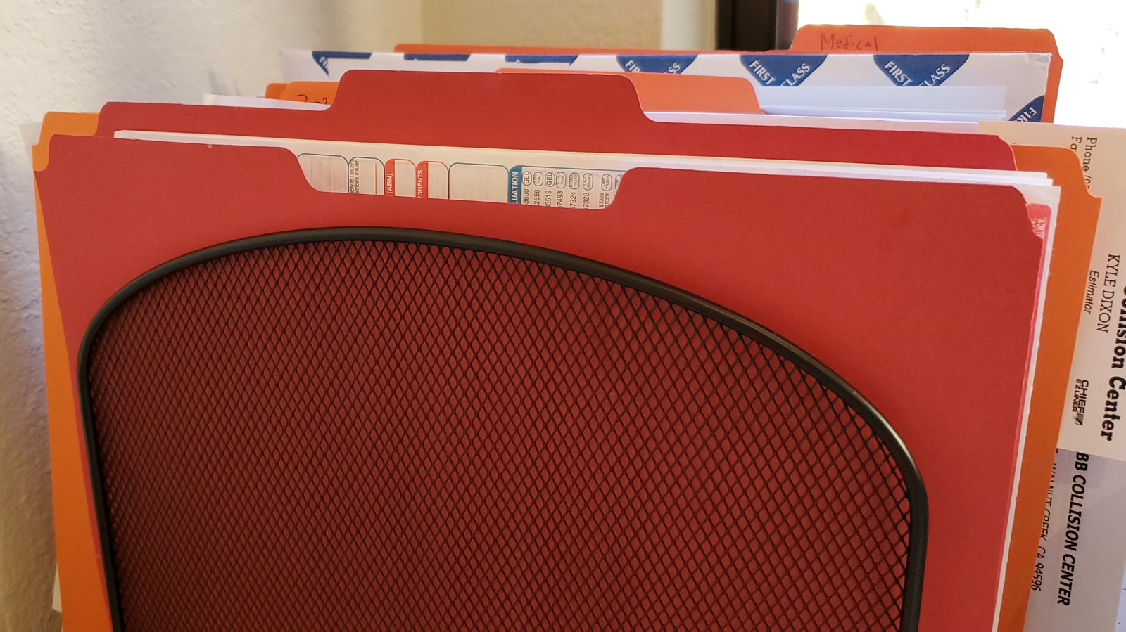 12 Ways To Repurpose A File Holder In Your Home