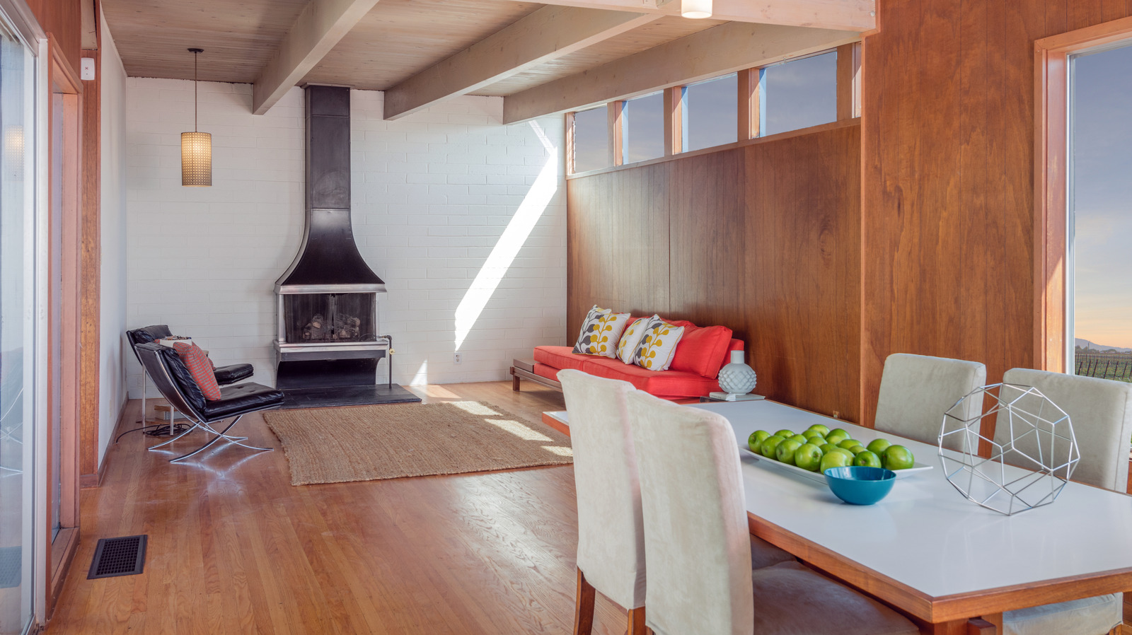 15 Mid-Century Fireplace Ideas To Heat Up Your Space In Style