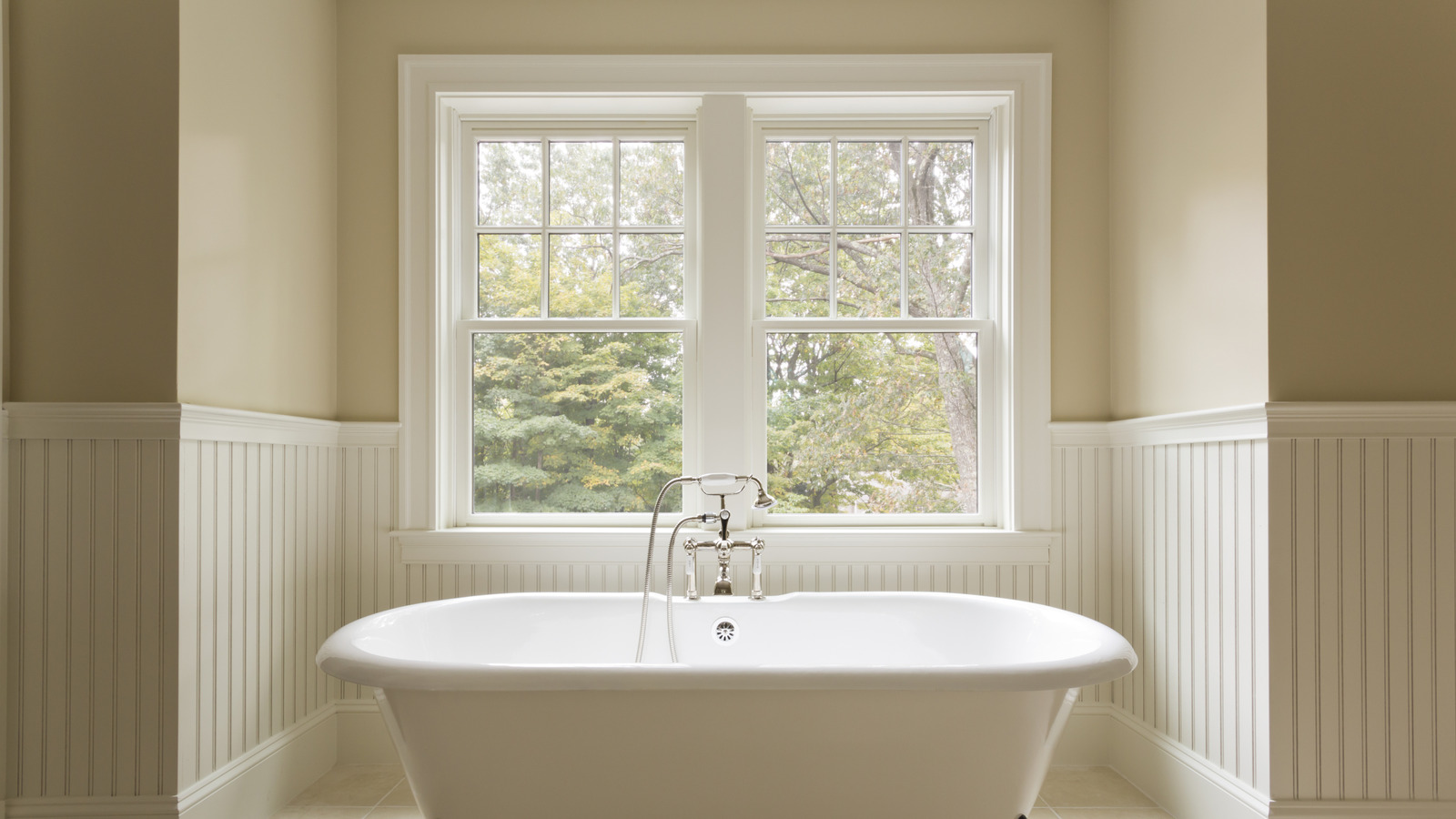 17 Tips And Tricks For Adding Privacy To Bathroom Windows