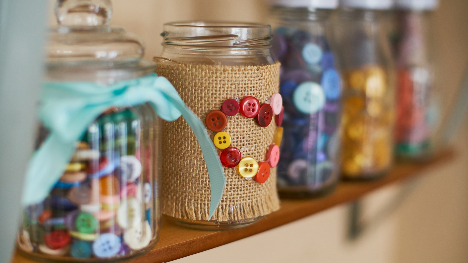 18 Ways To Repurpose Leftover Buttons Into Stylish Home Decor
