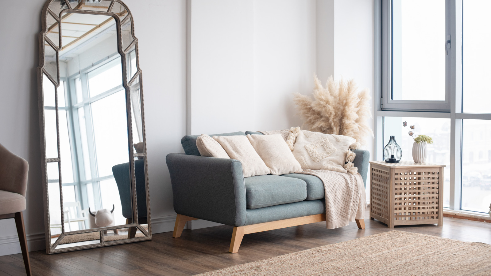 20 Boho Living Rooms That Embody The Hippie-Chick Spirit