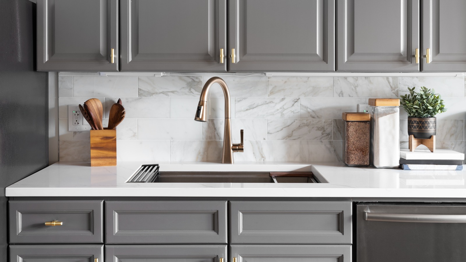3 Nontraditional Sink Materials That Will Make A Statement