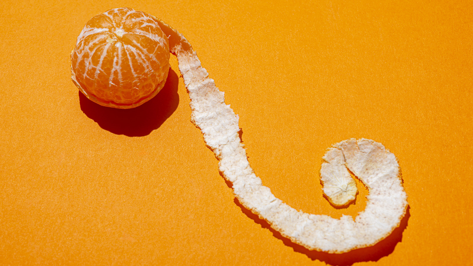 7 Genius Orange Peel Cleaning Hacks To Try (& 3 To Avoid)
