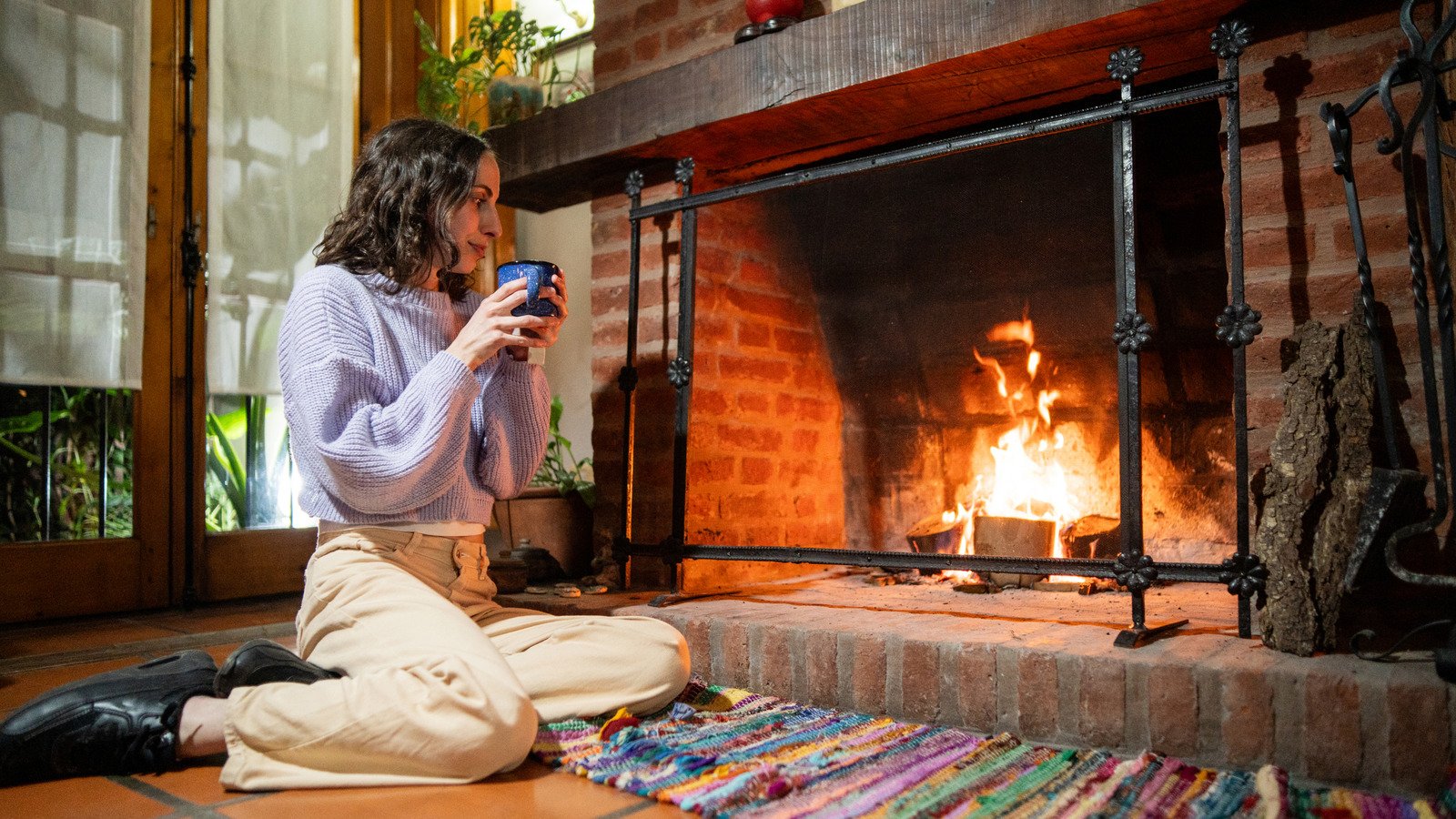 7 Tips That Keep Your Brick Fireplace Clean For Longer During The Fall ...