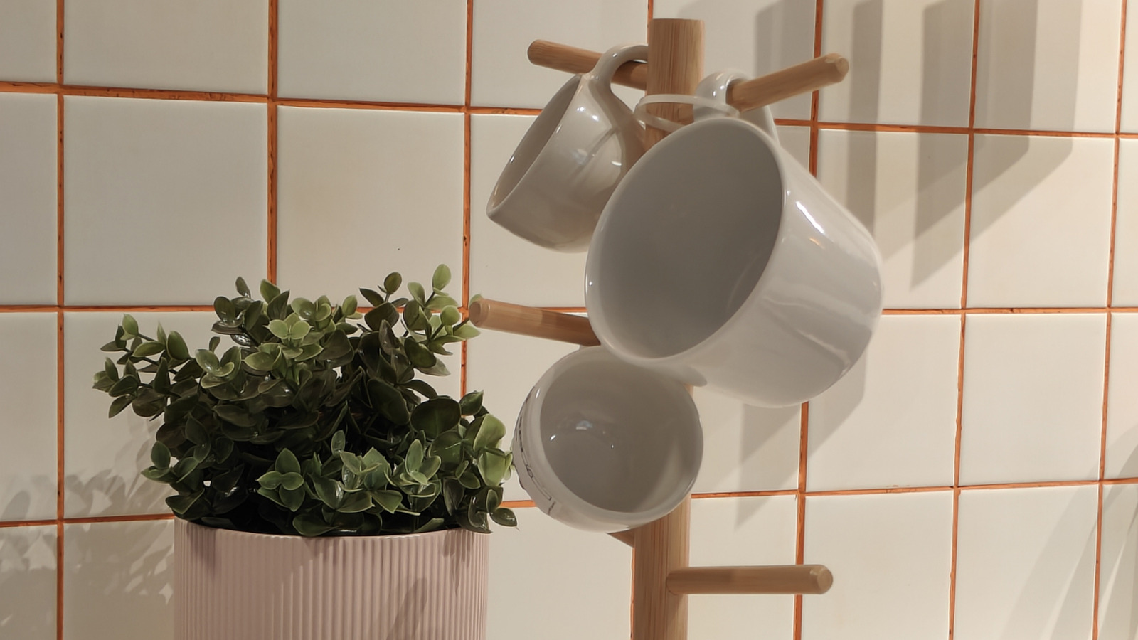 9 Genius Ways To Repurpose A Coffee Mug Holder For Storage And Organization