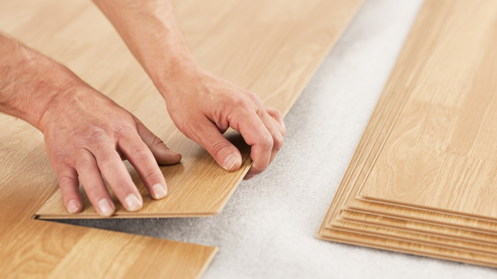 9 Laminate Flooring Issues & Tips And Tricks To Fix Them
