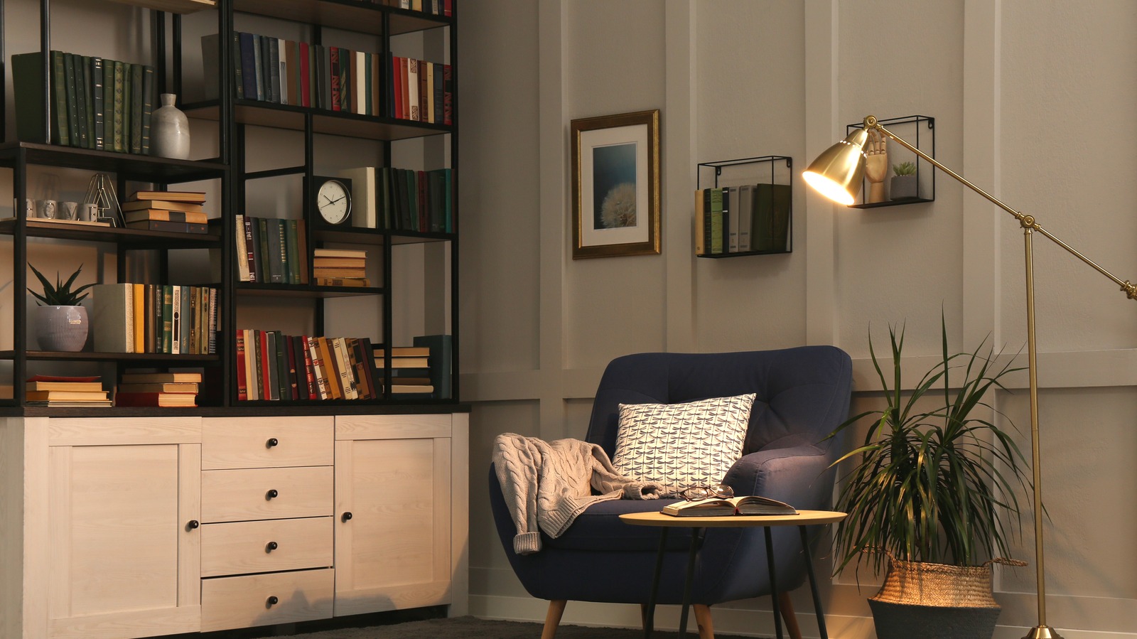 A Design Expert Tells Us How To Create The Perfect Home Library