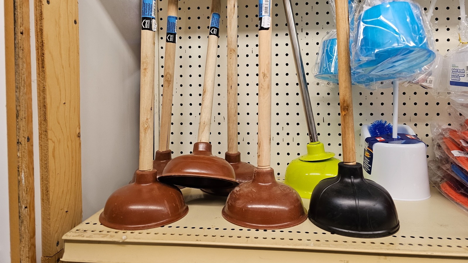 A Dollar Tree Toilet Plunger Becomes Beautiful Decor With An Easy DIY