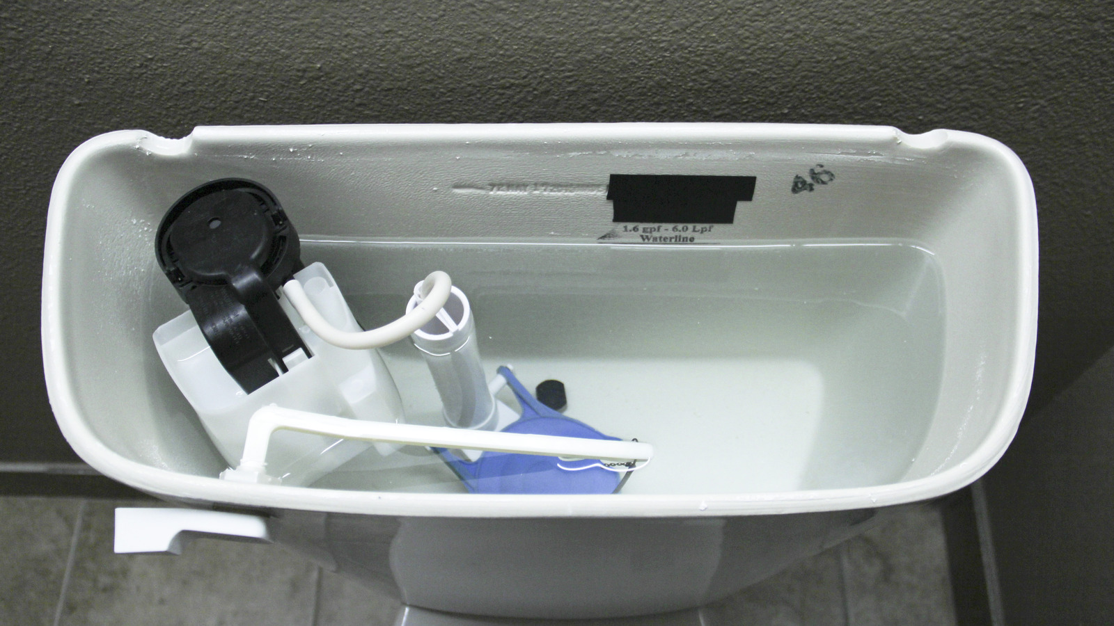 A Simple Guide To Understanding How Your Toilet Parts Work