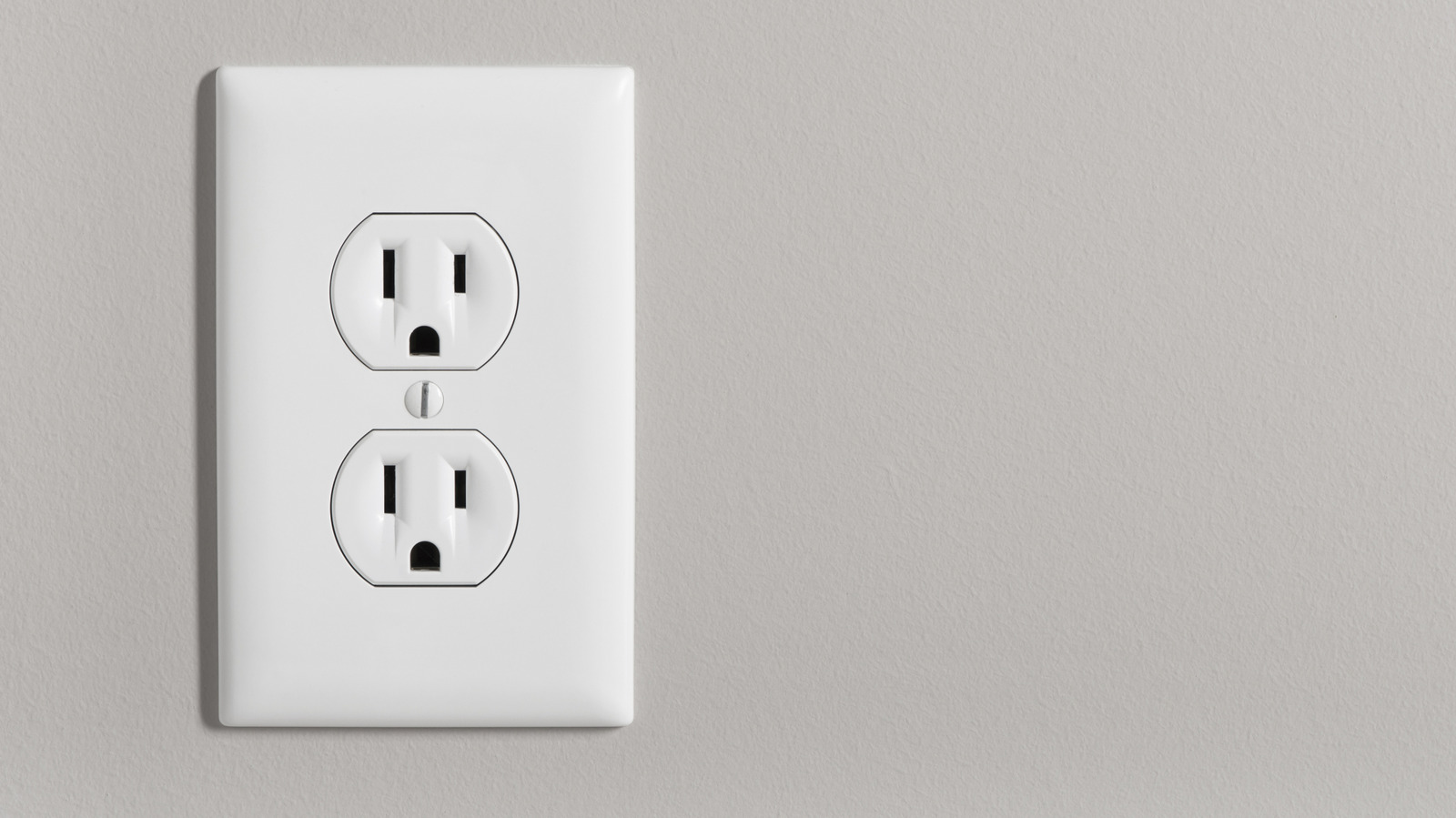Add Charm To Ugly Outlets With This Simple Hack—It's Easier Than ...