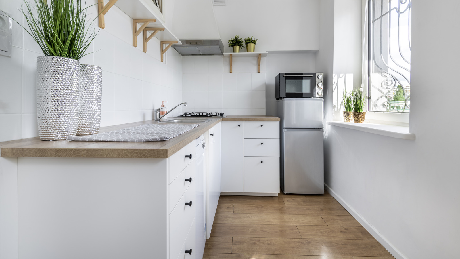 The Affordable IKEA Find That Creates Functional Storage In Dead ...