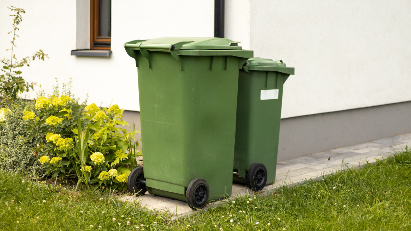 Boost Curb Appeal With An Outdoor Trash Can Storage Area DIY Solution