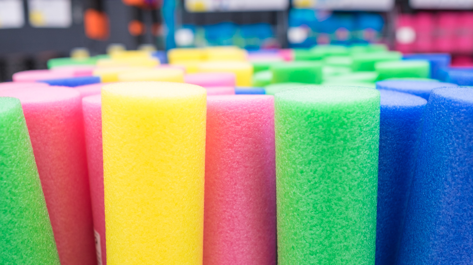 Brilliant Bathroom Pool Noodle Hacks You'll Wish You Tried Sooner