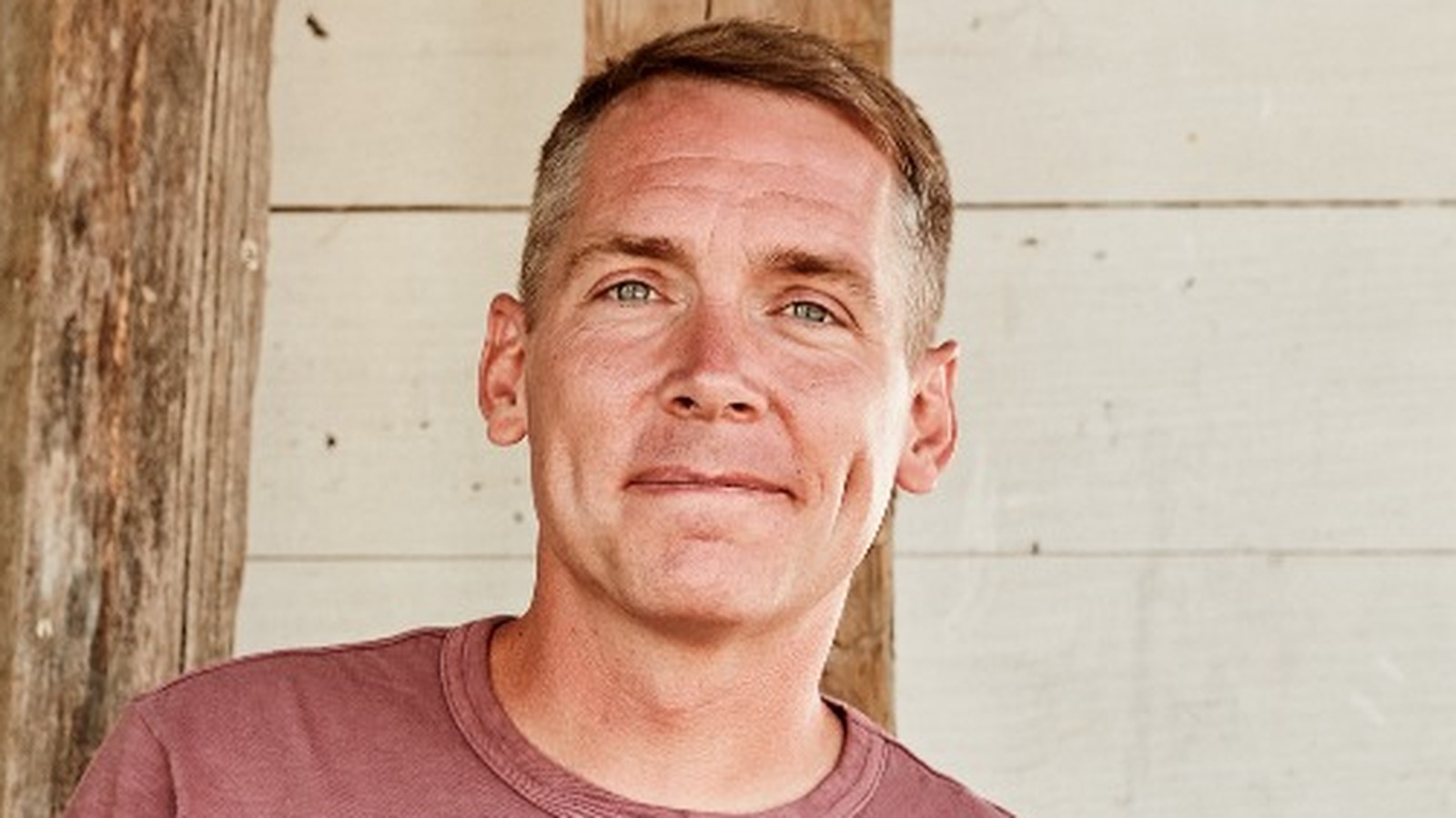 Clint Harp's Tips On Incorporating Wood Features Into Your Home - Exclusive