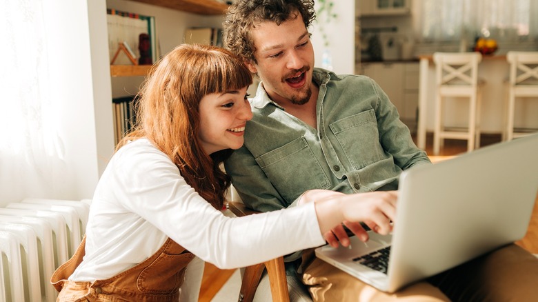 Consumer Reports' Hack To Save Money When You Buy Furniture Is So Genius