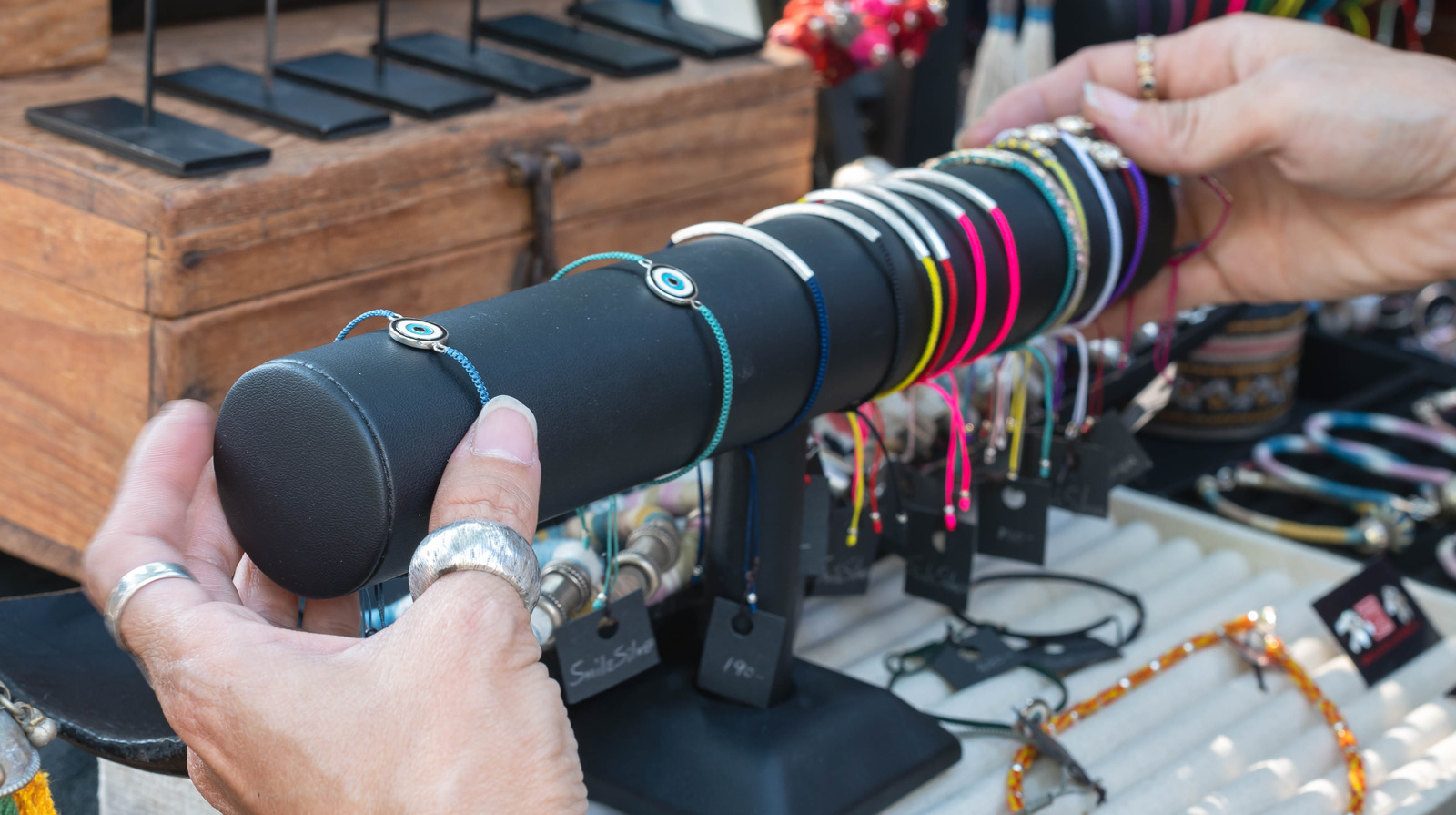 Create A Luxe Looking Jewelry Stand With This Easy Upcycle Hack