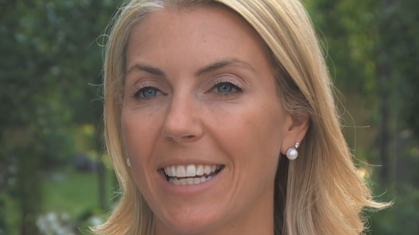 Designer Sarah Baeumler's Tip For Decorating For The Holidays - Exclusive