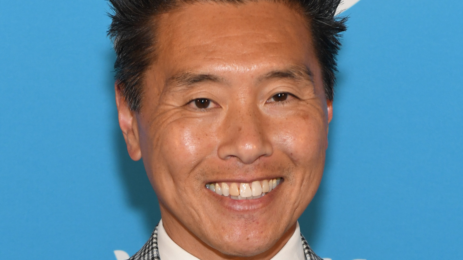 Designer Vern Yip's Tip For Furniture Shopping Will Add So Much ...