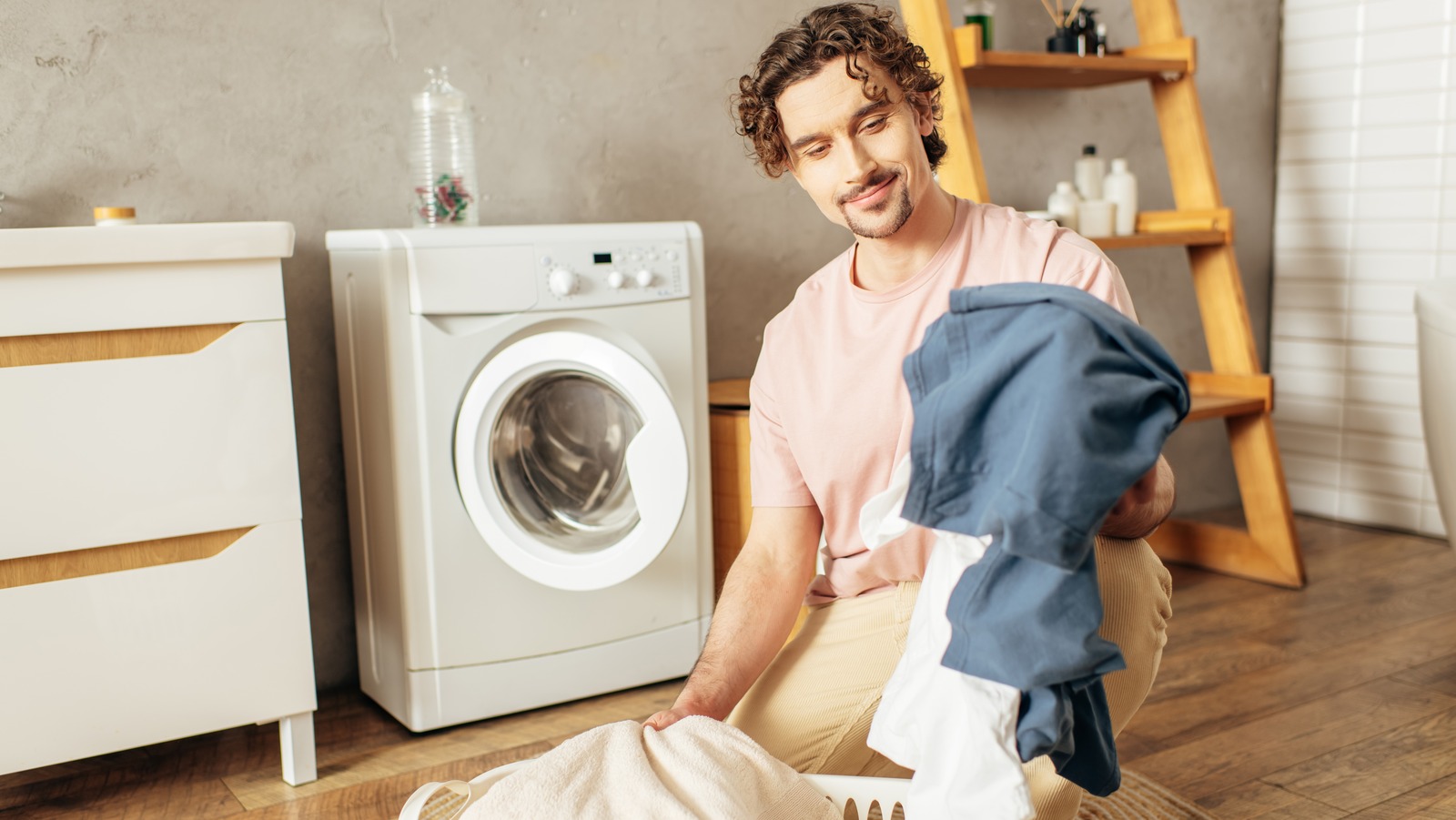 DIY A Hanging Laundry Basket Using Supplies From Dollar Tree