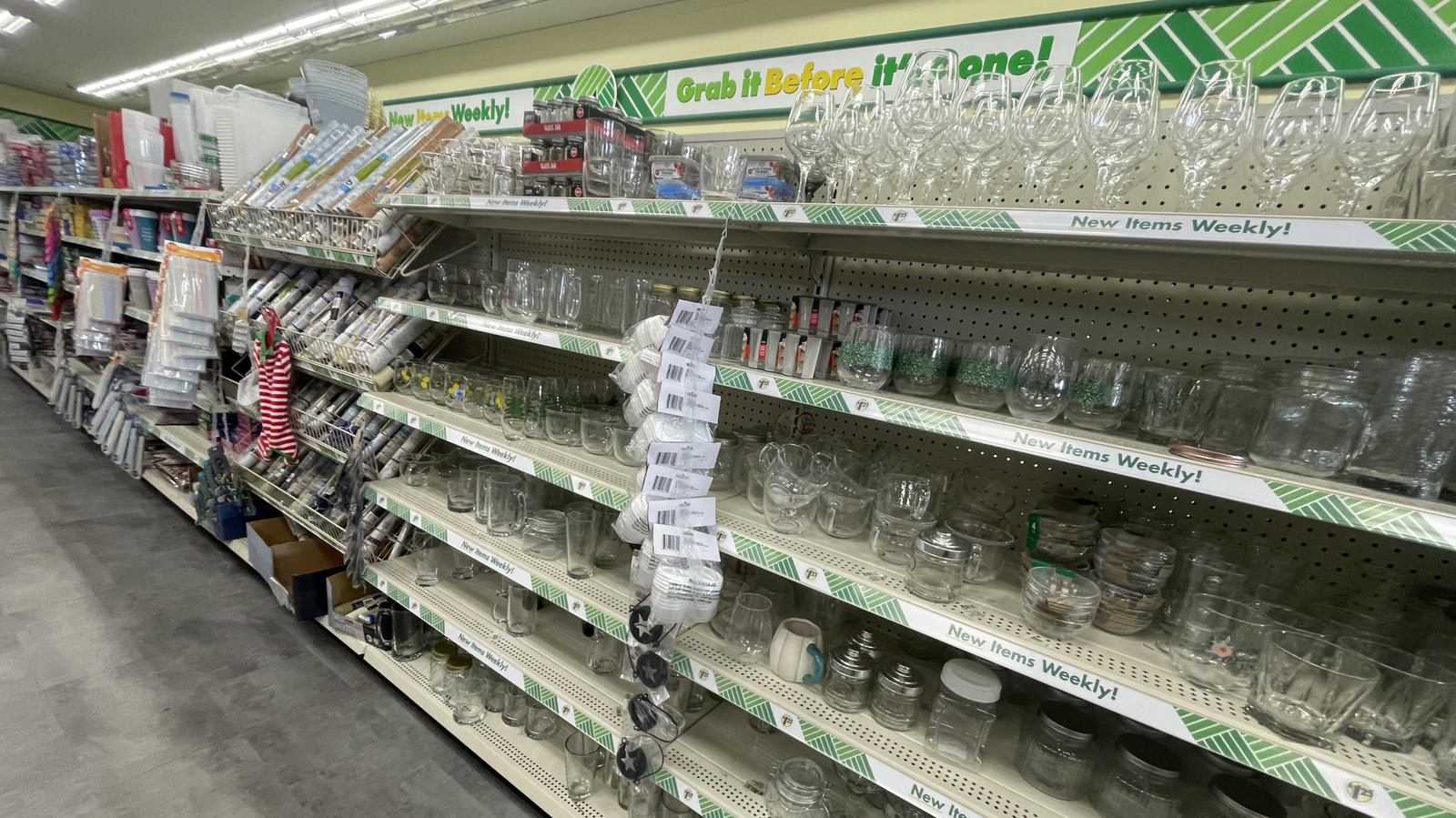 DIY A High-End Vase With A Dollar Tree Glass And An Affordable Kitchen ...