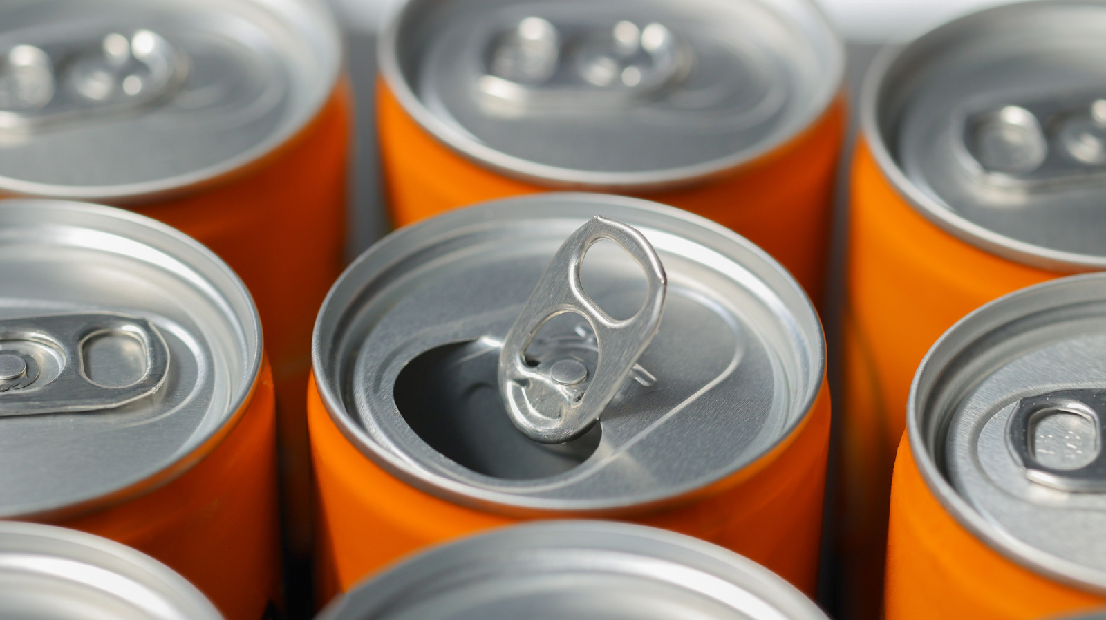 How To Reuse Empty Aluminum Cans For Home Storage