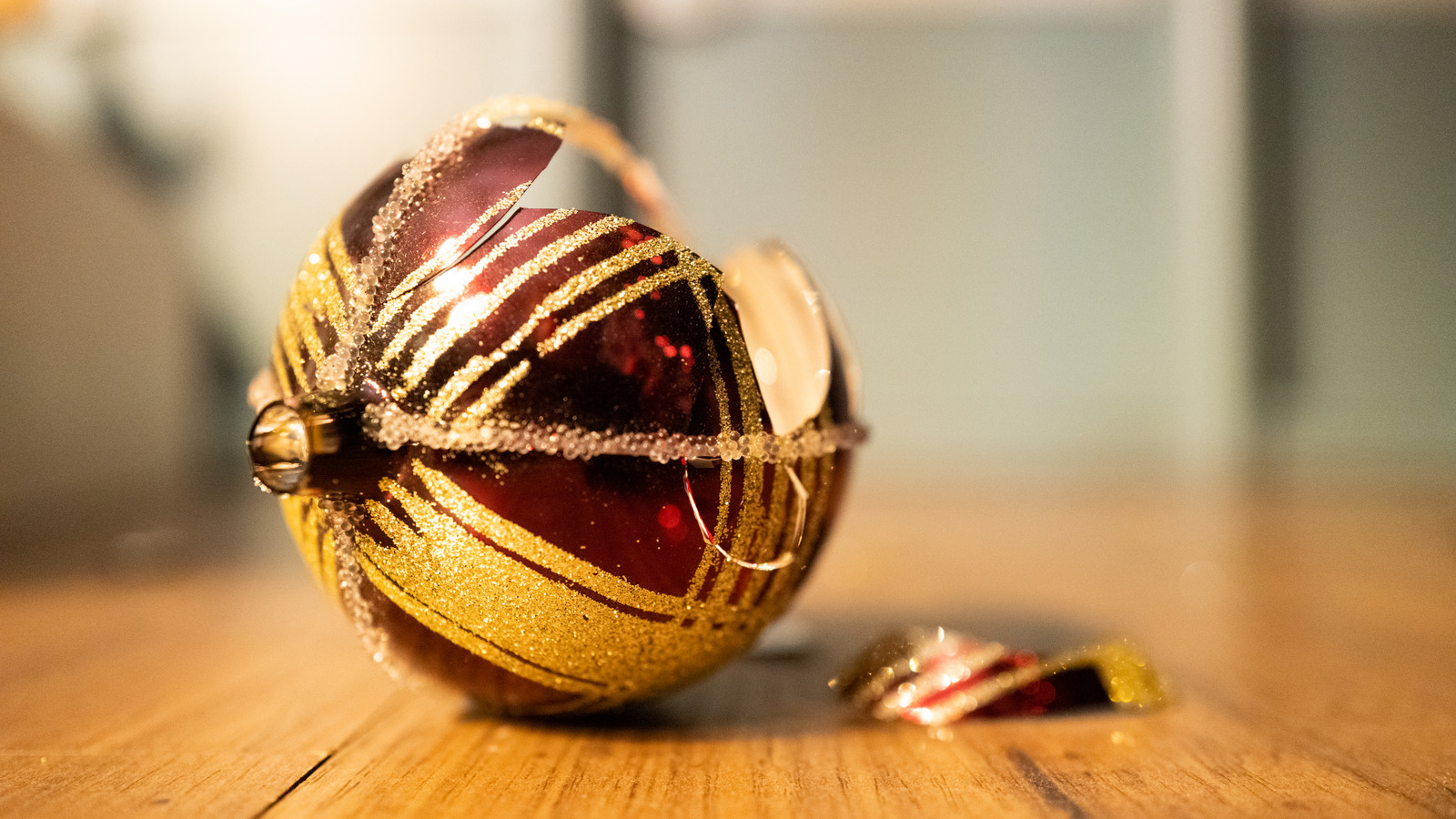 Creative Ways To Repurpose Old Or Broken Ornaments Around The House
