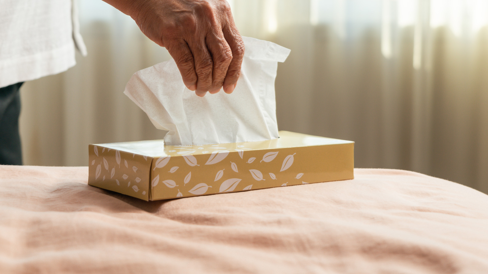 Don't Toss Out Tissue Boxes Until You've Tried This Trick For Clutter ...