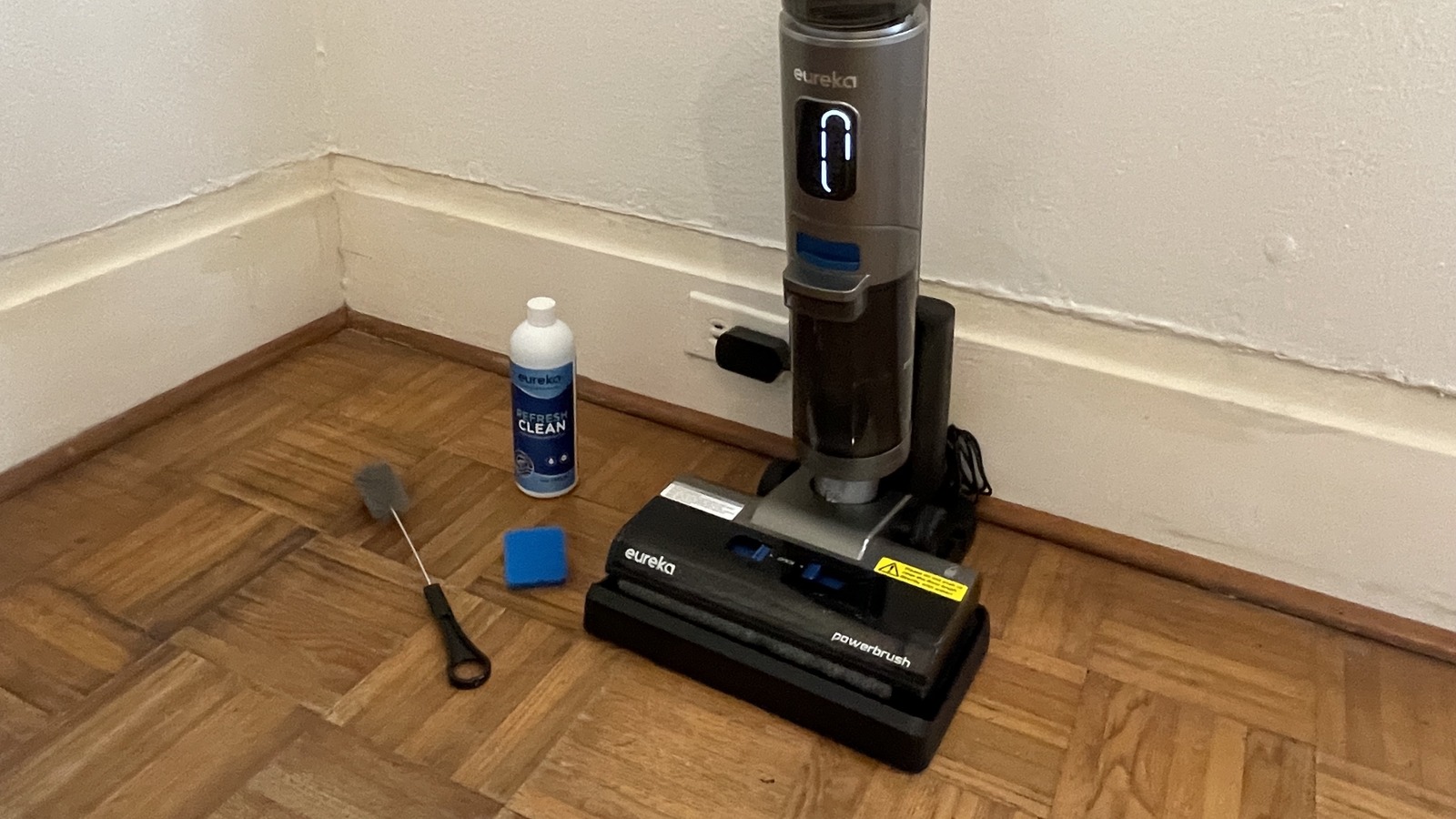 Eureka RapidWash: 2 Cleaning Processes, 1 Product, 0 Complications