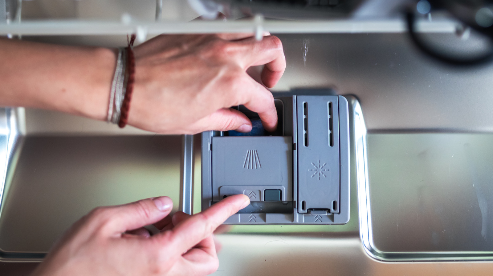 Features And Compartments On Appliances You Probably Didn't Know To Use