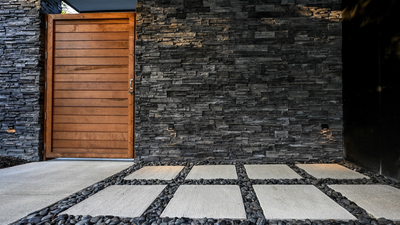 Forget Expensive Materials Or Paving And Consider A Paver Pathway Patio ...