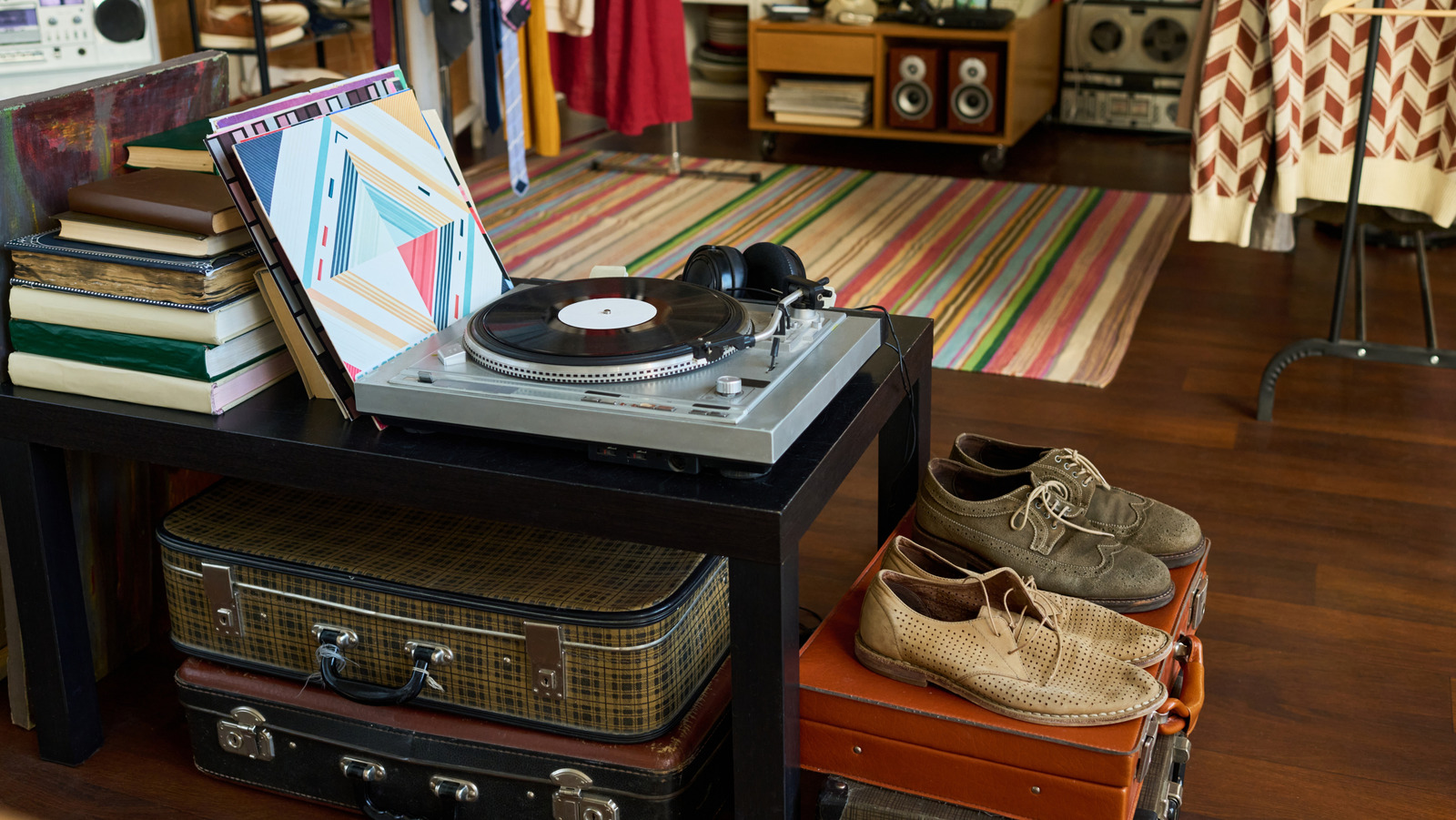 From Forgotten To Sought-After: 11 Thrift Store Finds Everyone Is ...