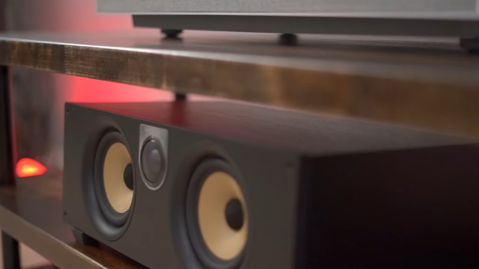 Get A Totally Adjustable Entertainment Unit With A Creative Countertop DIY