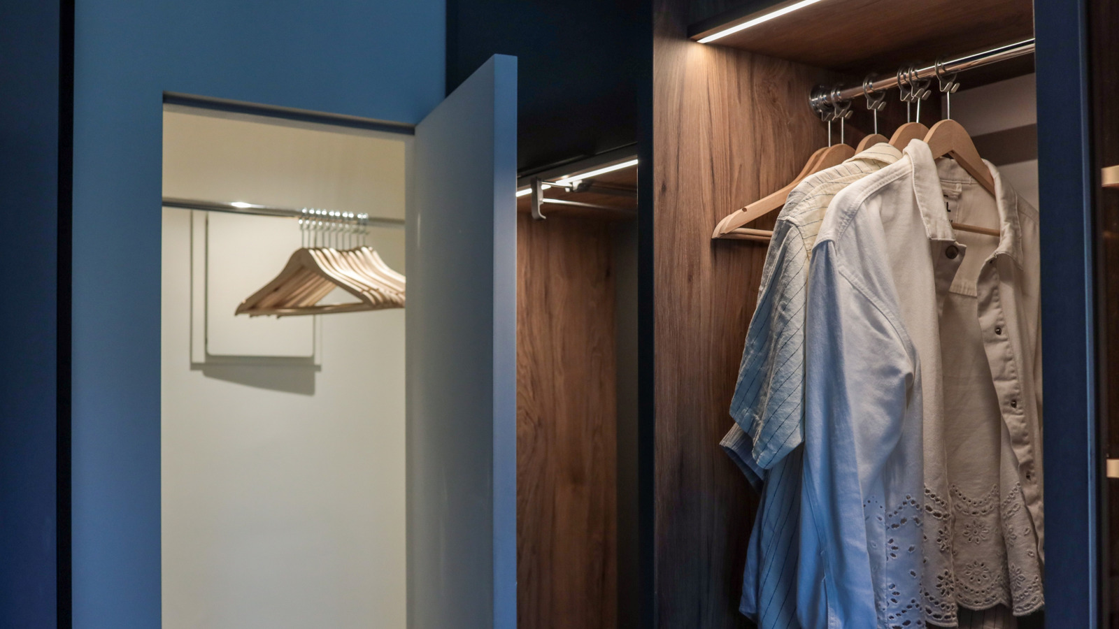 Give Your Standard Closet Door A Stylish Sliding Upgrade With This ...