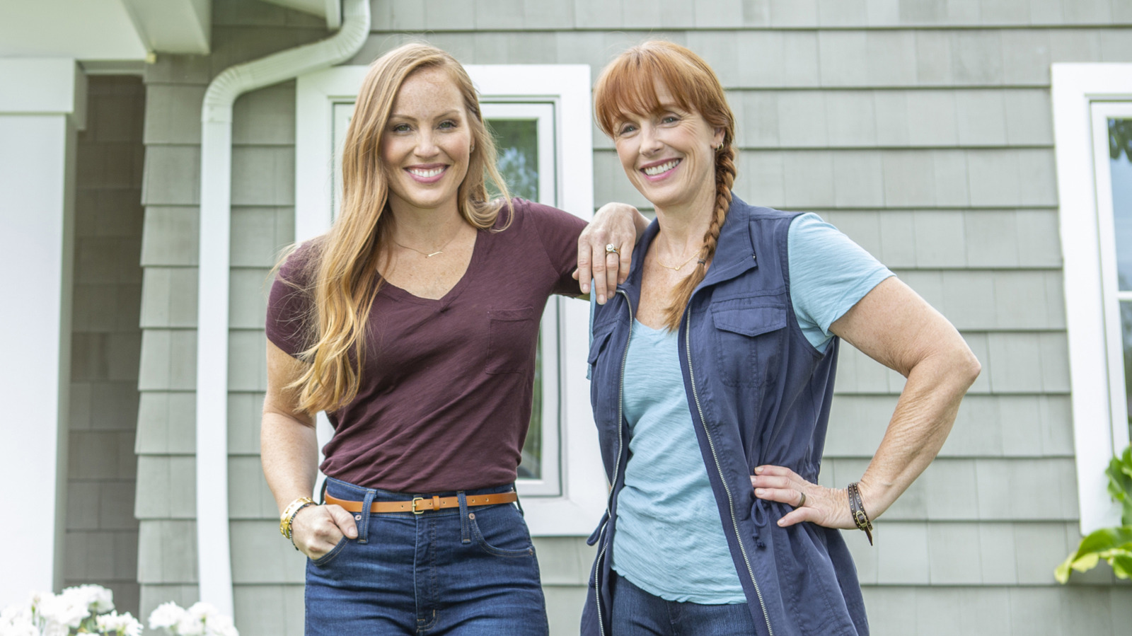 Good Bones Uses A Green Cabinet Color To Create A Bold And Modern Space