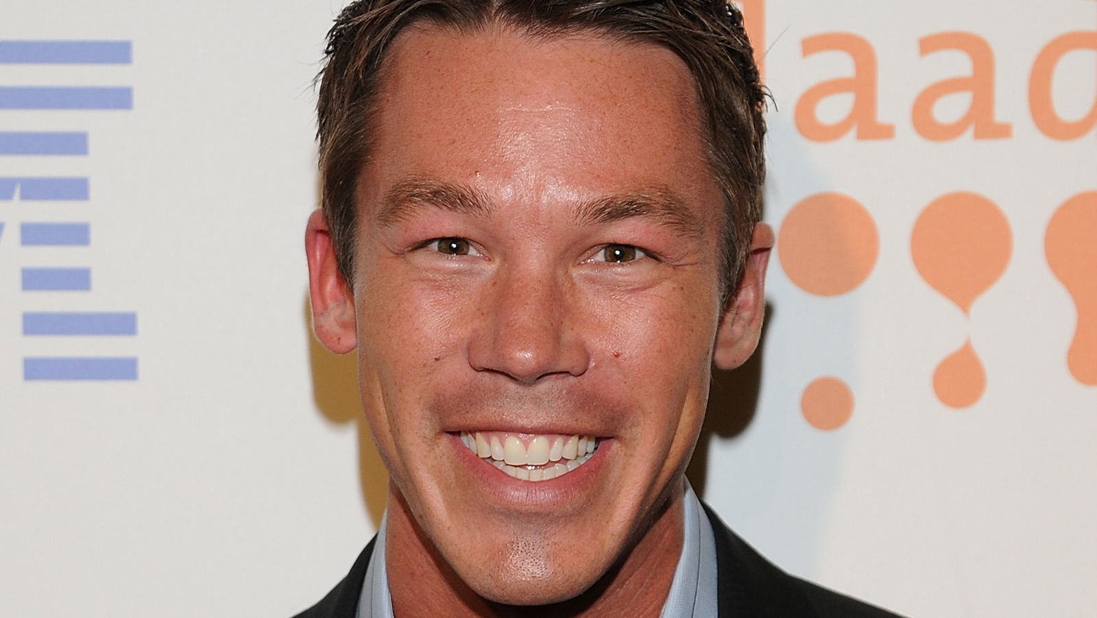 HGTV s David Bromstad Has A Word Of Warning If You re Considering Black HGTV s David Bromstad Has A Word Of Warning If You re Considering Black