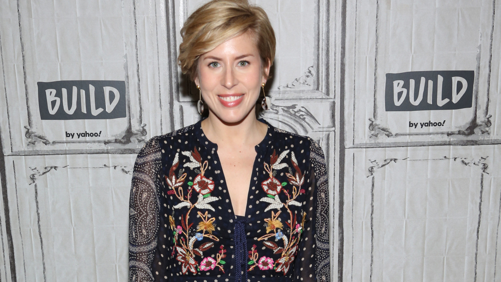 Erin Napier Shares The Perfect Paint Color For A Crisp, Coastal Kitchen