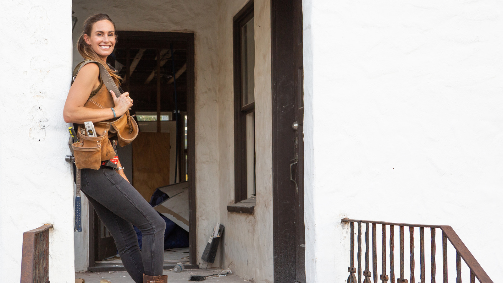 HGTV's Kim Wolfe Shares How To Put Character Into A Builder-Grade Bathroom