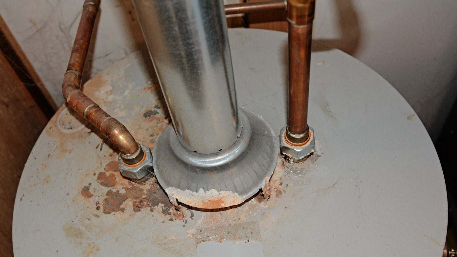 How The Location Of Rust On Your Water Heater Can Help Identify The Issue