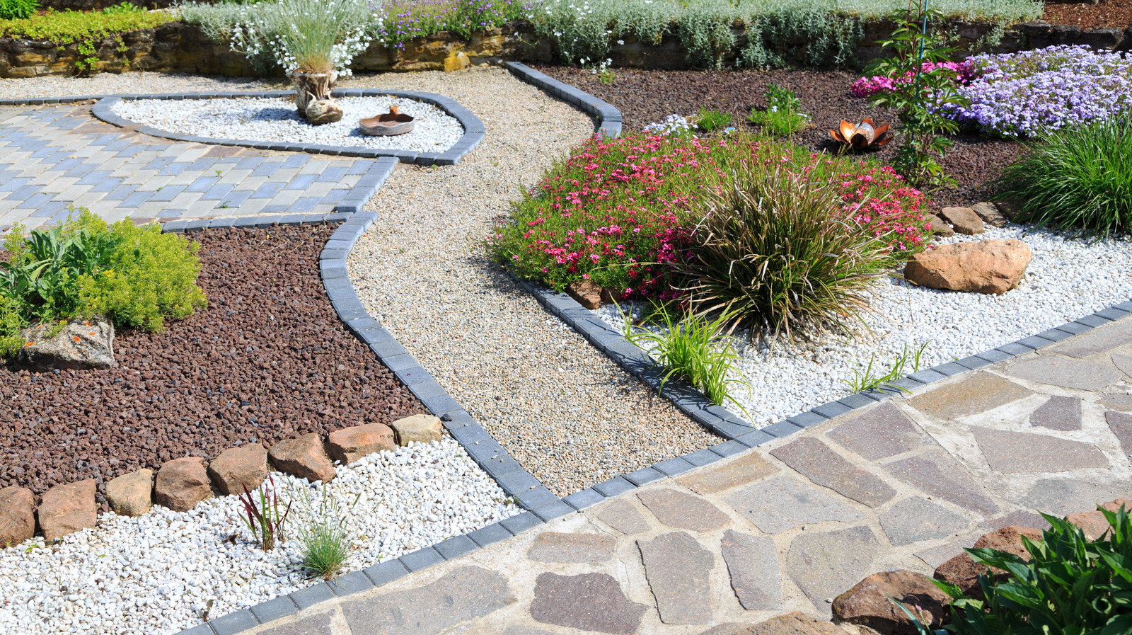 How To Care For A Low-Maintenance Gravel Garden In Your Backyard
