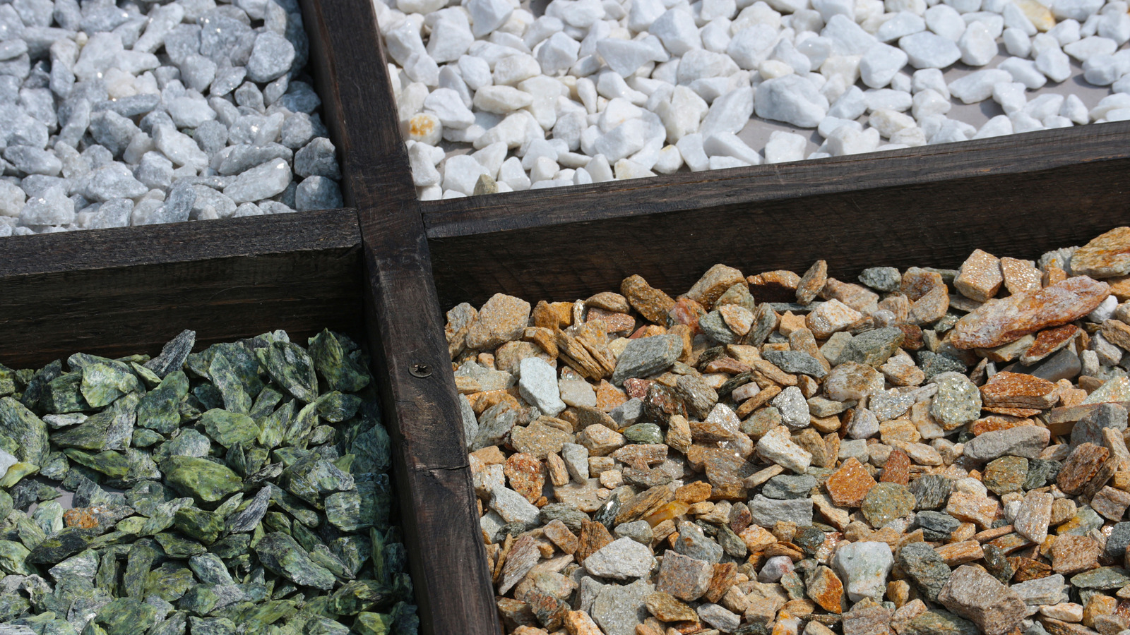 How To Choose The Right Color Gravel (And Does It Enhance Curb Appeal)