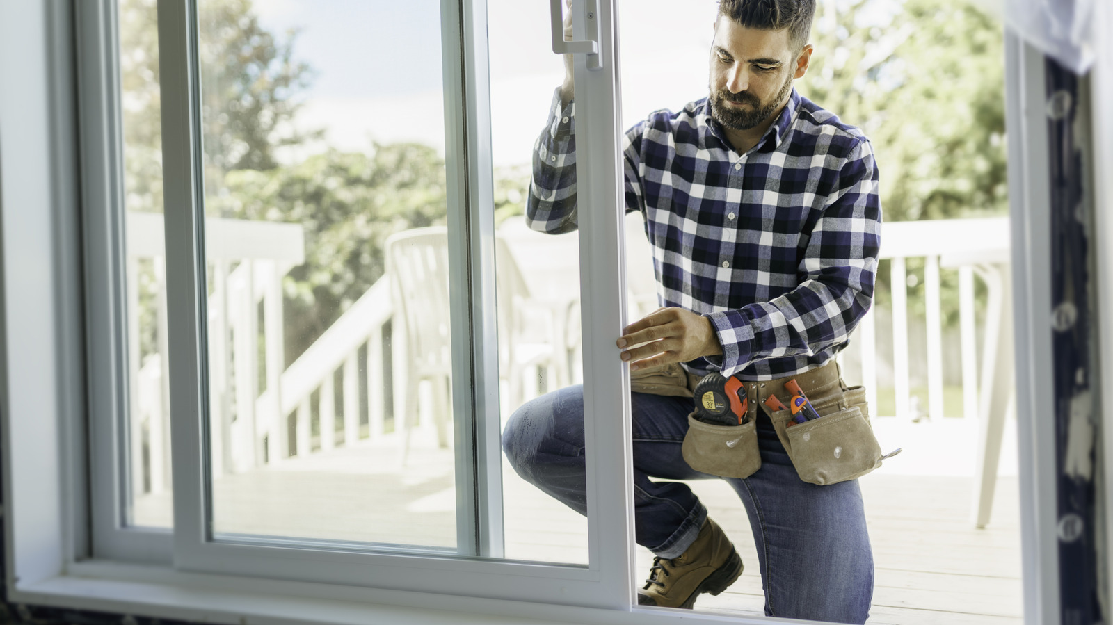 How To Choose The Right Contractor To Install Your Home's Windows