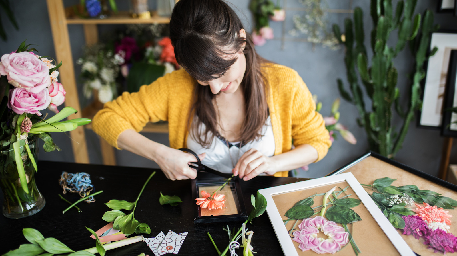 Tips For Creating A Beautiful Flower Panel For Your Home