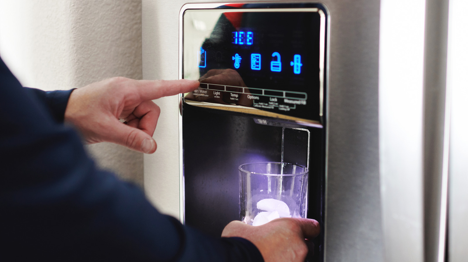 How To Defrost A Samsung Ice Maker Without Calling Maintenance