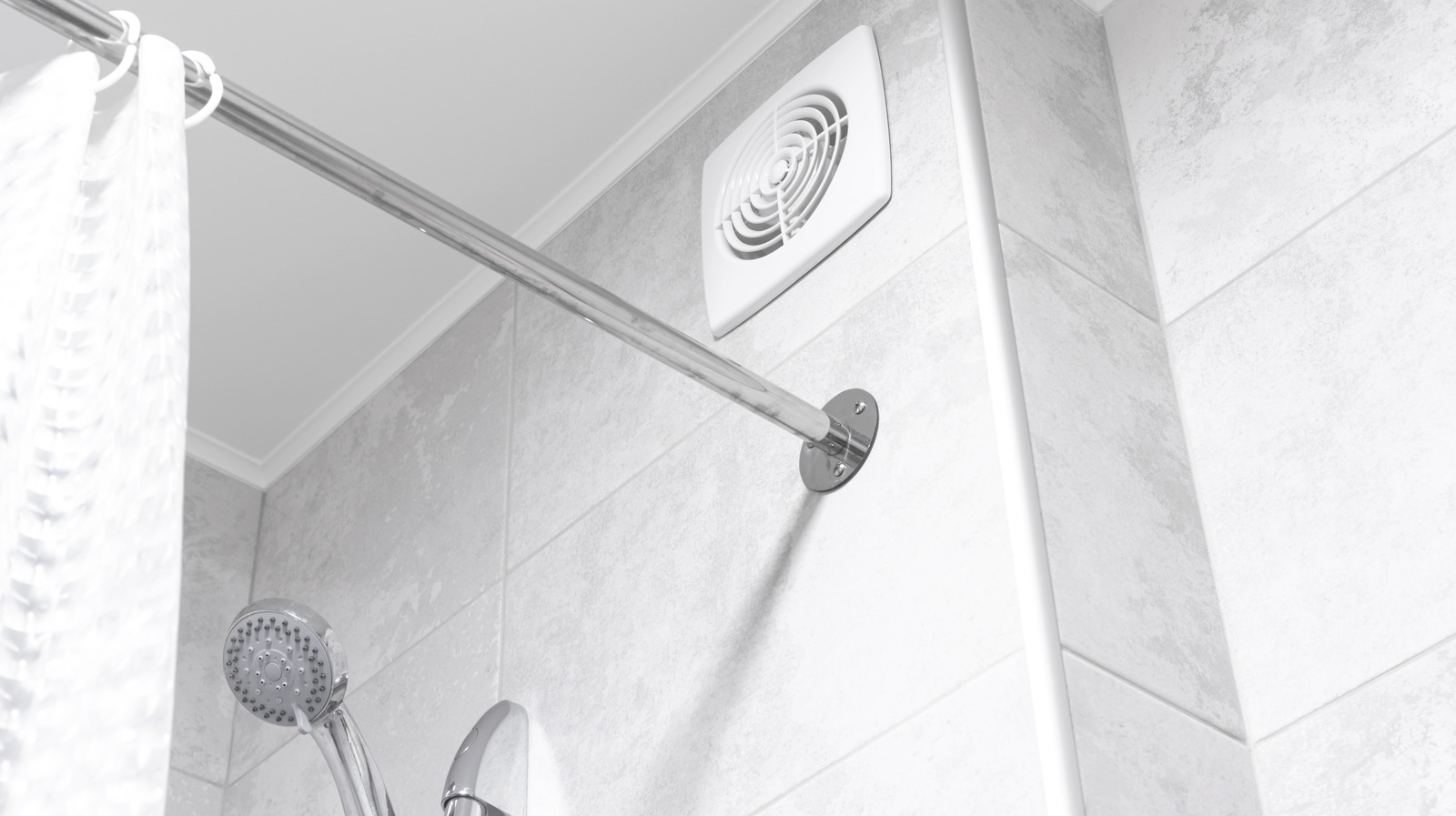 How To Determine What Type Of Fan You Need For Your Bathroom