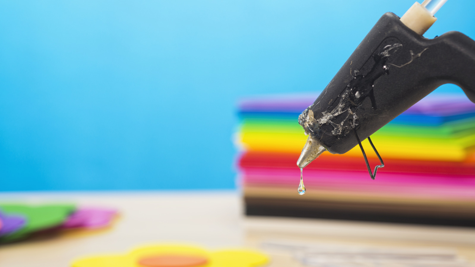 How To Remove Hot Glue From Countertops