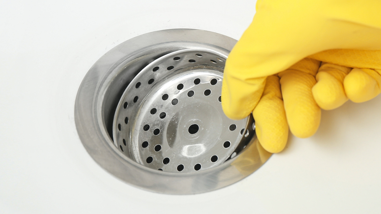How To Replace Your Kitchen Sink Strainer In No Time
